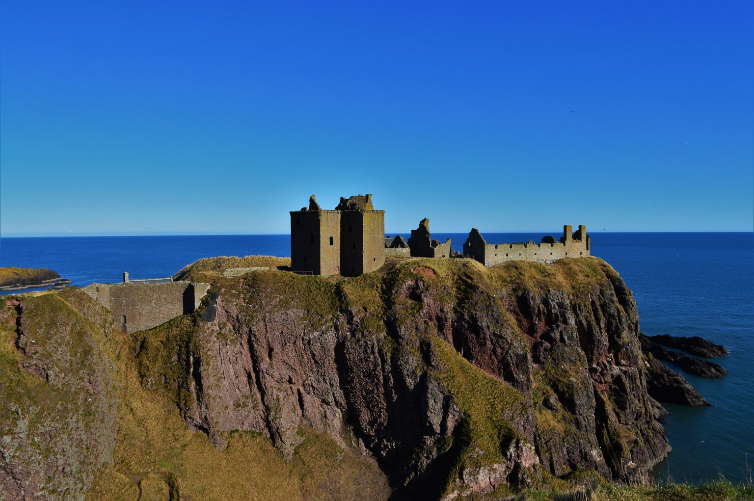 dunottar-castle | Inspiring Travel Scotland | Scotland Tours
